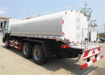 Cina Sinotruk HOWO 6x4 10 tonnellate del camion cisterna 20T dell'acqua del carraio 20 innaffia l'autocisterna dello spruzzatore in vendita