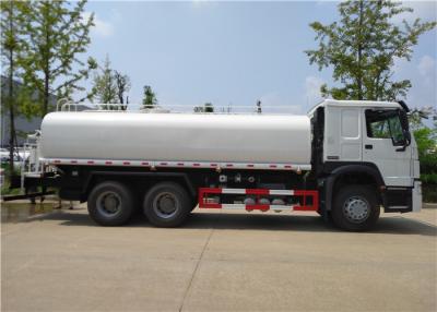 Cina Sinotruk HOWO 6x4 10 tonnellate del camion cisterna 20T dell'acqua del carraio 20 innaffia l'autocisterna dello spruzzatore in vendita