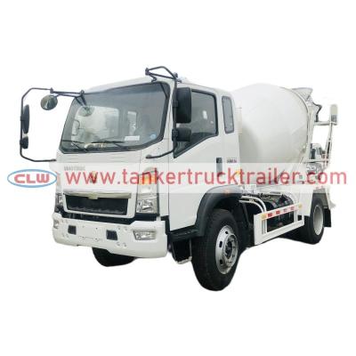 China HOWO 4X2 5CBM Concrete Mixing Vehicle for Road Construction for sale