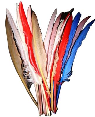 Cina Il giorno di San Valentino la Millinery fornisce piume di tacchino per la spedizione mondiale in vendita