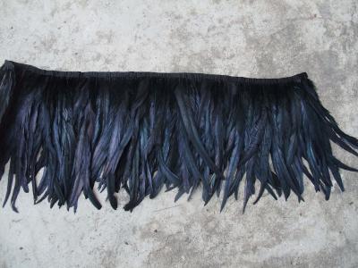Cina Cane di gallo nero, piuma di gallo con nastri di raso e piuma di pollo in vendita