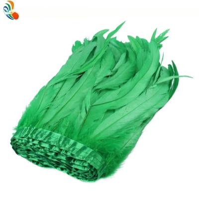 Cina 10-12 pollici di gallo Coque Piuma Frange Trim con nastro satinato in vendita