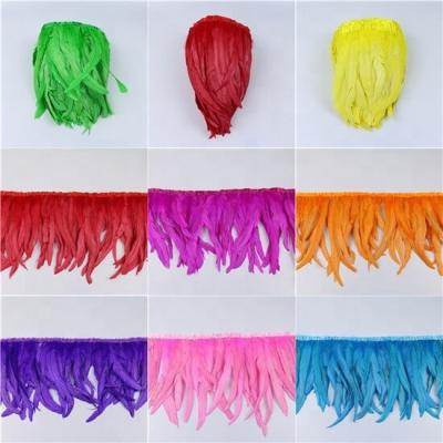 Cina 10-12 pollici di gallo Coque Piuma Frange Trim con nastro satinato in vendita