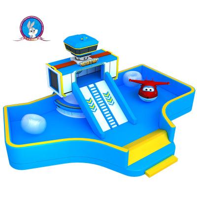 China Super Flying Man Inflatable Bouncer Combo Bouncy House Jumpers Inflatable Bounce with Slide for Kids for sale