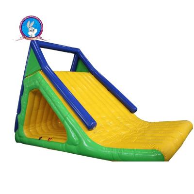 China Inflatable Long Water Slide for Sale Floating Water Park Slide Inflatable Water Games for sale