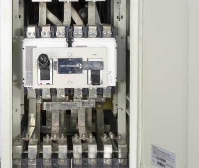 Cina serie elettrica 500KVA dello stabilizzatore trifase SBW di tensione 380V in vendita