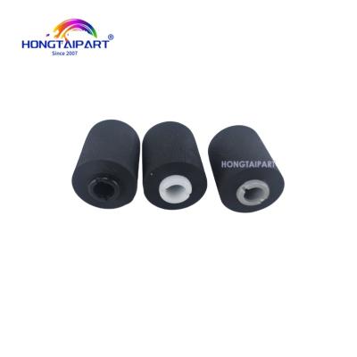 Cina Pickup Roller Set (3pcs) 302K906350 302K906360 302K906370 OEM per Kyocera TA4500i 5500i 6500i 8000i 6550 7550ci in vendita