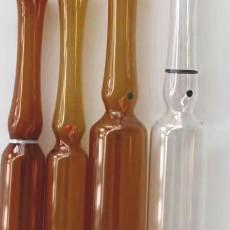Chine Les ampoules en verre vides 20ml de résistance thermique ont scellé les fioles en verre à vendre