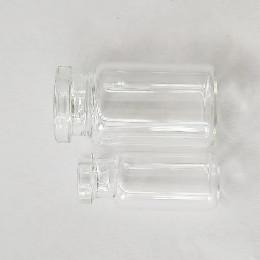 China Borosilicate em volta da boca de vidro farmacêutica dos tubos de ensaio 13mm com bujão à venda