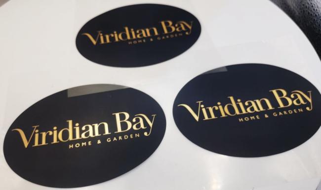 PE/PP/PVC/Pet/Vinyl Die Cut Roll Sticker Self Adhesive Label Glossy Roll Packaging Printing Custom Blank Self Adhesive Thermal Transfer Paper Roll Sticker