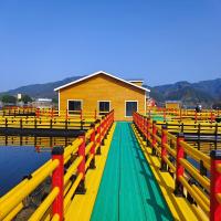 China HDPE Floating Sightseeing Platform 80m-300m Circumference for Lake River Resort for sale