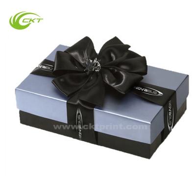 China Luxury Chocolate Candy Packaging Gift Boxes With Ribbon , Recycled Paperboard Rectangular Packaging Box for sale