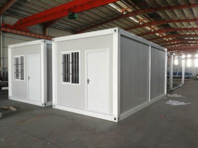 Cina Prefabricated Detachable Flat Pack Container House 20ft Three-Room in vendita