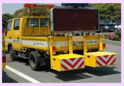 Cina Attenuatore montato camion giallo della prova di arresto di traffico in vendita