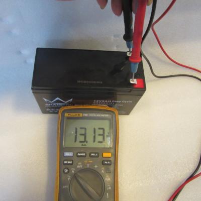 Cina batteria al piombo ricaricabile del terminale 2.7A AGM di 12v 9ah F250 in vendita