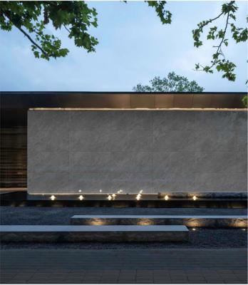 中国 耐久性60x120cm グレーマット 屋外カーテン 背景 壁 建物のポルセランタイル 販売のため