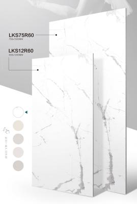China Weiße Carrara weiche verglaste Porzellan-Bodenfliesen für das Projekt 1200x600mm zu verkaufen