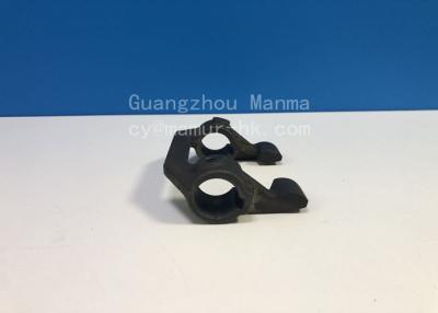 Cina Clutch Fork ISUZU Clutch Parts For NPR NQR MZZ6U 4HK1 8-97310456-1 in vendita
