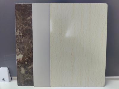 Fabbricazione in cui sono utilizzati i materiali in polvere, acciaio o acciaio.
