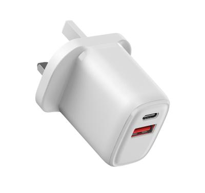 China USB C 30W PD Fast Charger Wall Type C Charging Block USB A Port for Iphone Ipad for sale