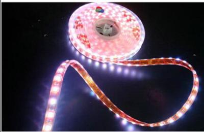 China Warm White 4.8W Epistar SMD 3528 Flexible LED Strip 4000K - 4500K Natural white for sale