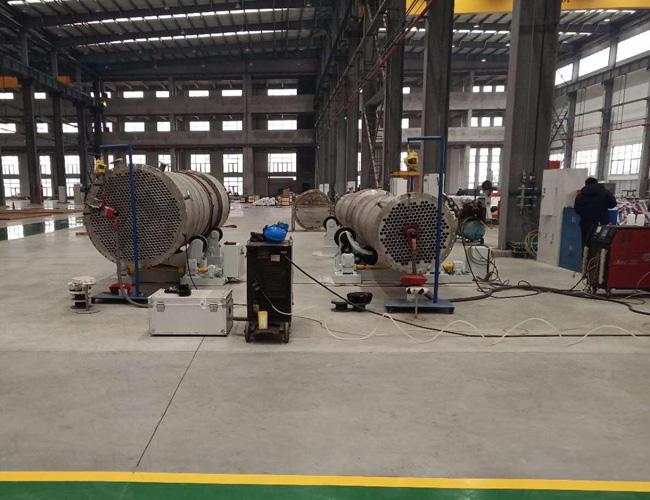 Polished stainless steel piping and recirculation loop