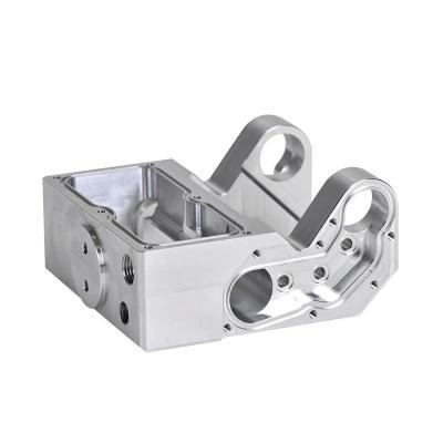 Cina Capacità del materiale di rame 5 assi parti di tornitura per auto in alluminio Servizio di lavorazione CNC in vendita