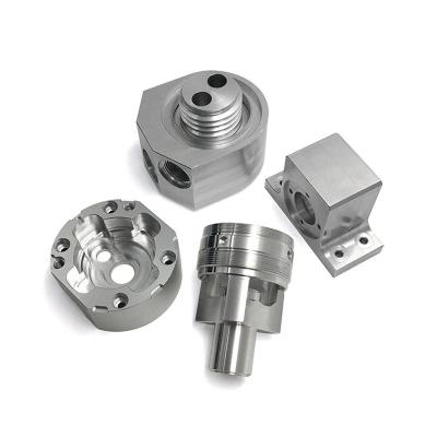 China Verharden metalen CNC-bewerkte aluminiumonderdelen voor de fabricage van staal op maat Te koop