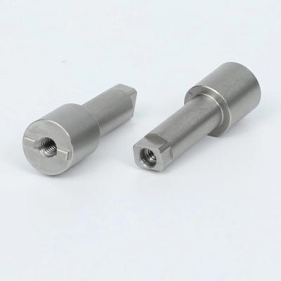 China Tolerantie 0,01-/-0,005 mm CNC-draaimachine voor de productie van metalen onderdelen op maat Te koop