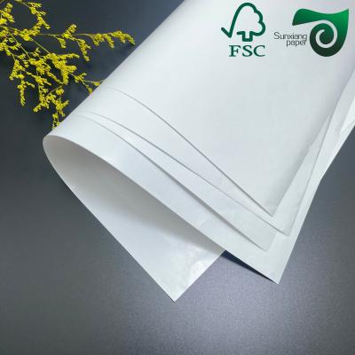 China Virgin Pulp High Brighteness 300gsm Double Sided Glossy Paper For Printing Glossy Art Paper for sale