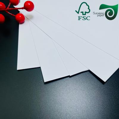 China Papel Absorvente Branco para Água FSC 230g 250g para Aplicações em Bases para Copos à venda