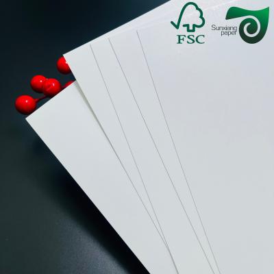 Chine 90 gm C1S revêtu d'un côté de papier à l'étiquette brillante pour l'industrie de l'étiquetage à vendre