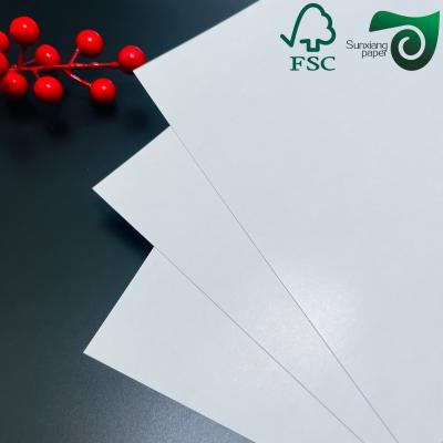 Chine FSC 300GSM 320GSM Carte C2S à noyau bleu haute résistance pour jouer aux cartes à vendre