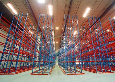Cina Q235 Warehouse Automated Storage And Retrieval System Power Coating Pallet Rack Shelving in vendita