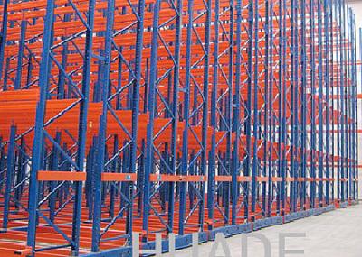 China 1200x800 pallet13000kg Traan 2000mm Radiopendel het Rekken Systeem Te koop