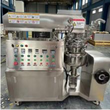 Quality Hydraulic Lifting Vacuum Emulsifier Homogenizer For High Viscosity Products for sale