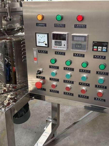Quality Homogenizing Vacuum Emulsifying Machine 1000L for Processing Chemicals Food for sale