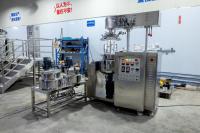 Quality Stainless Steel Hydraulic Lift Vacuum Emulsifying Mixer Machine 50L for sale