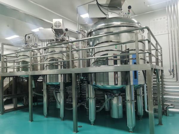 Quality Fixed Liquid Cosmetics Vacuum Emulsifying Mixer Machine 3000L for sale