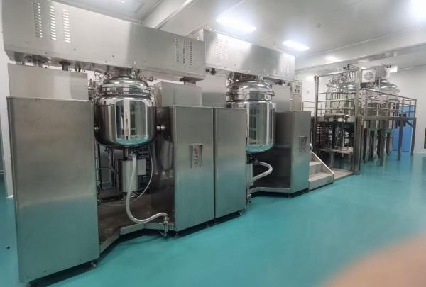 Quality Dual Top Hydraulic Vacuum Emulsifier Machine 500L For Ointment Production Line for sale