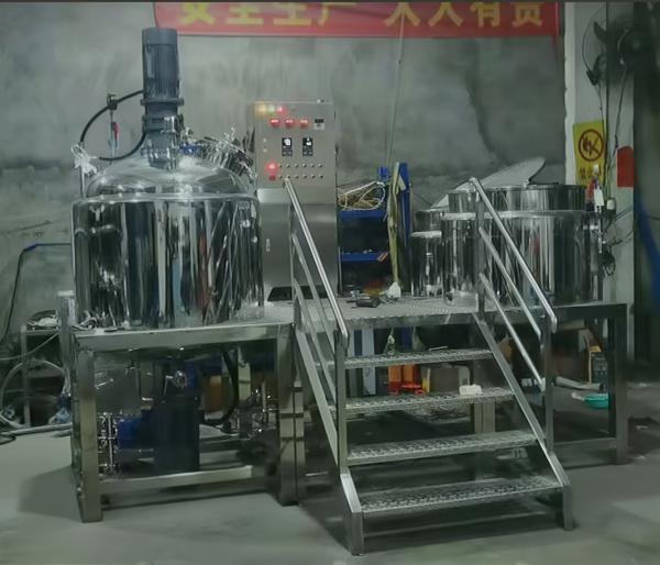 Quality Water Cycling Fixed Type Vacuum Emulsifier Homogeneous for Cosmetic Industry for sale