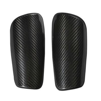 China Size S M L Custom Designed Real Carbon Fiber  Soccer Shinguard for sale