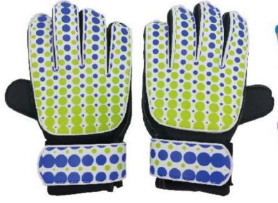 China Goalkeeper Gloves,Strong Grip for The Toughest Saves, with Finger Spines to Give Splendid Protection for sale