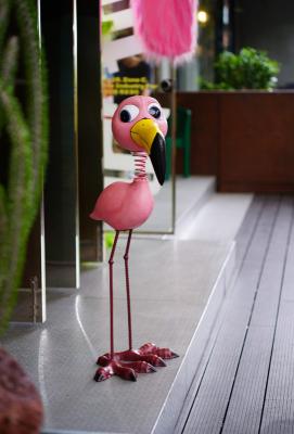 China Indoor / Outdoor Metal Garden Ornaments Figurines Waterproof for sale