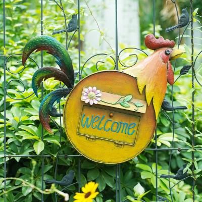 Cina Cassetta delle lettere fatta a mano del gallo del metallo di DIY dell'ornamento animale creativo del giardino in vendita
