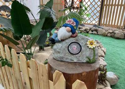 Cina Pietra realistica fatta a mano di Gnome di magnesio dell'ossido della statua solare unica del giardino in vendita