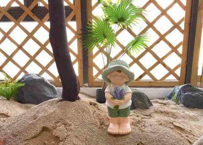 Cina La mobilia multicolore della statua del giardino dell'ossido di magnesio Handcraft stare infantile in vendita