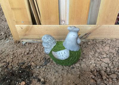 China Chicken Duck Pottery Garden Ornaments Handmade Ceramic Garden Decorations for sale