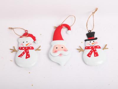 Cina Decorazione di Natale in metallo personalizzata per la celebrazione festiva Pendente dell'albero di Natale in vendita
