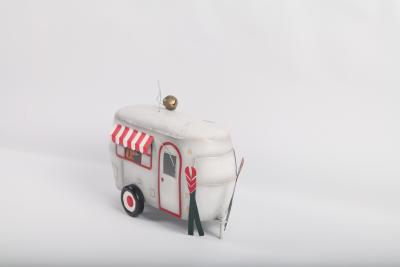 Cina Colori vivaci e stile carino Piccoli ornamenti Caravane e Food Truck OEM in vendita